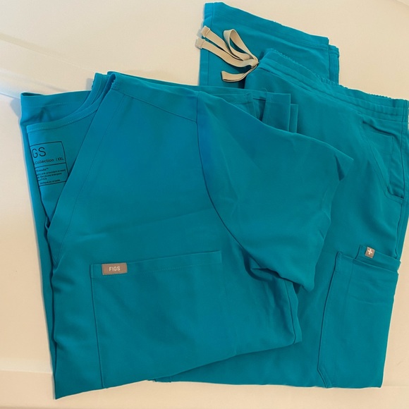 Figs | Other | 2xl Petite Teal Figs Good Condition | Poshmark